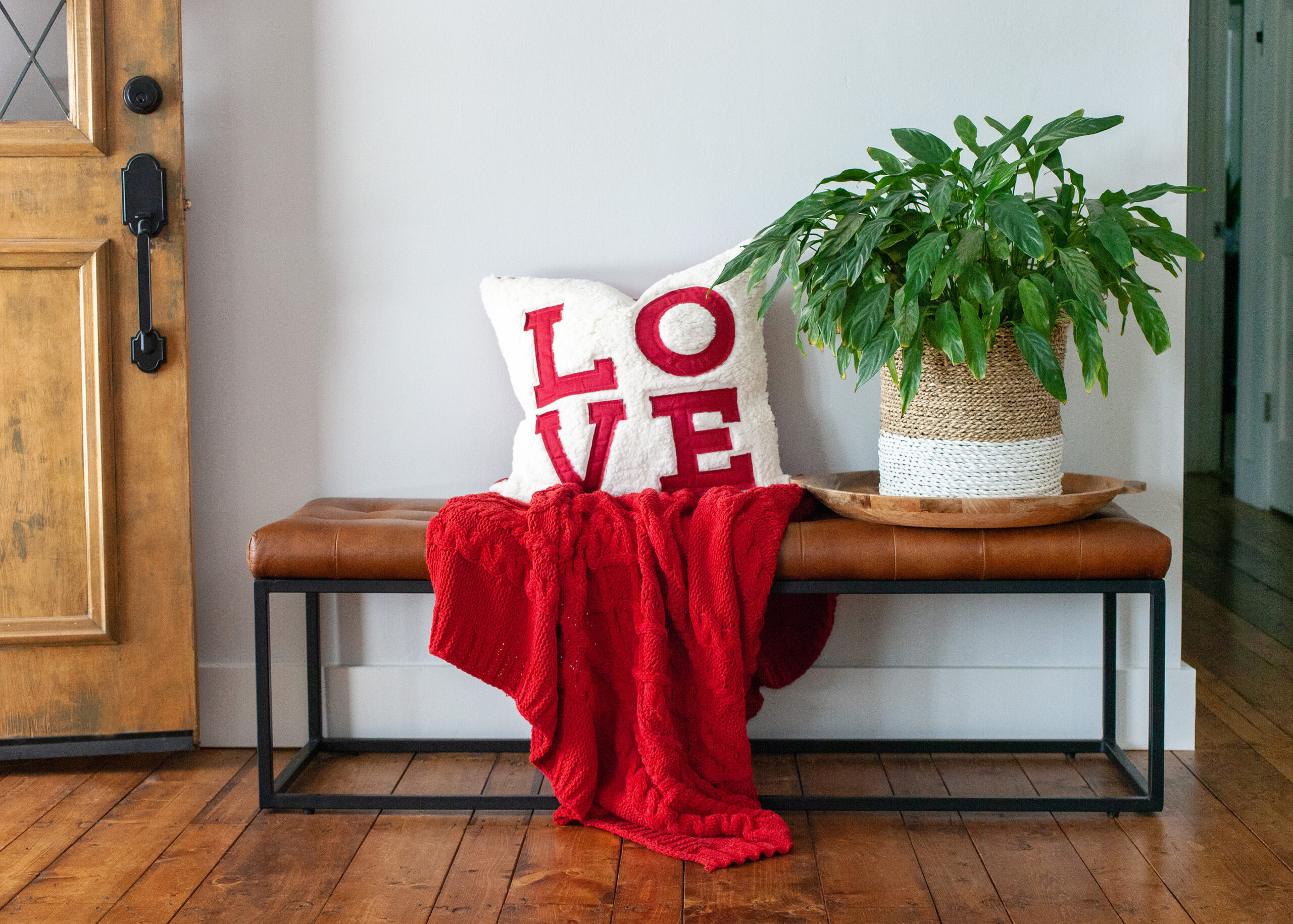 LOVE ALL AROUND THE HOUSE - It's Me, ChristyB