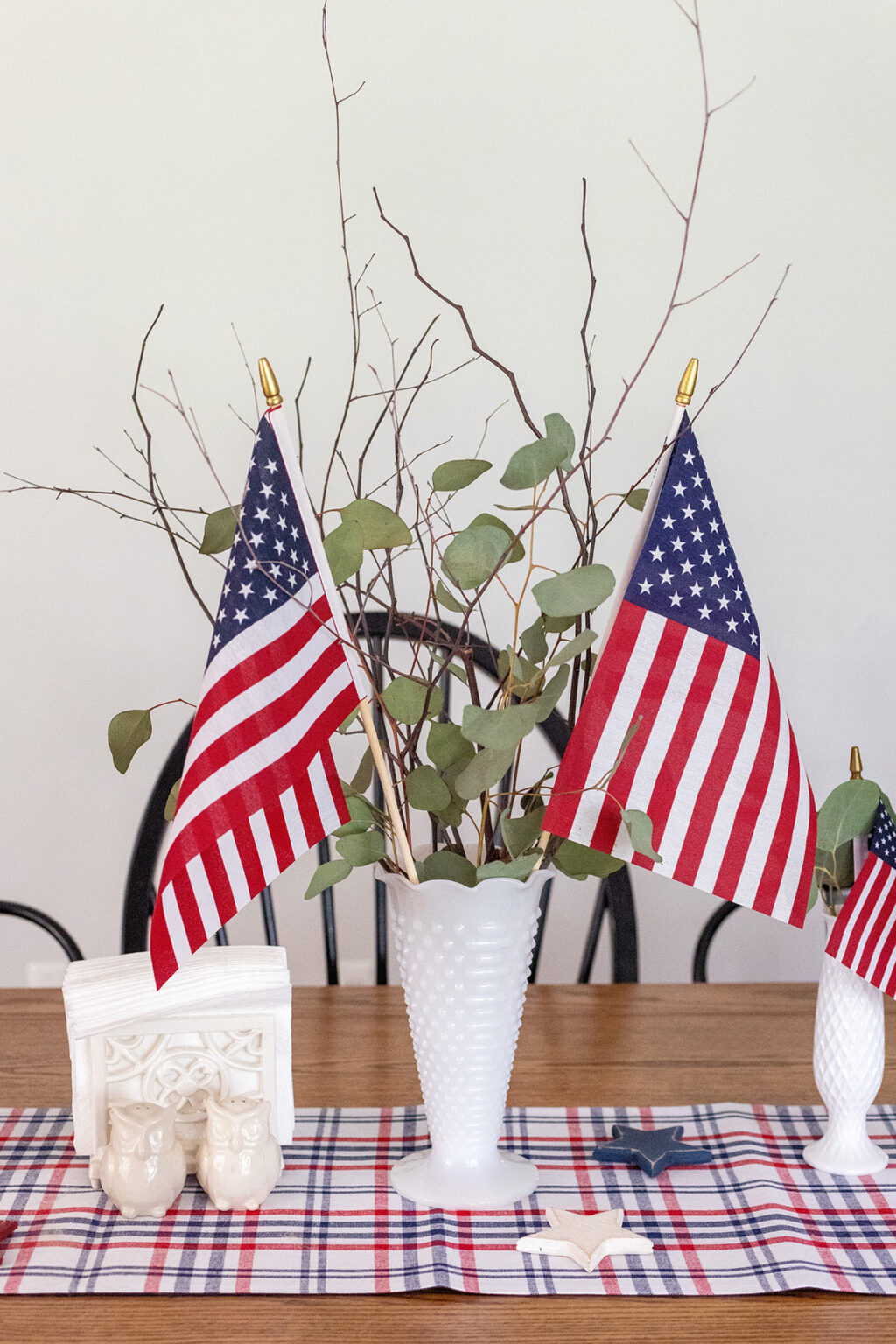 PATRIOTIC 4TH OF JULY TABLESCAPE + BAR CART - It's Me, ChristyB