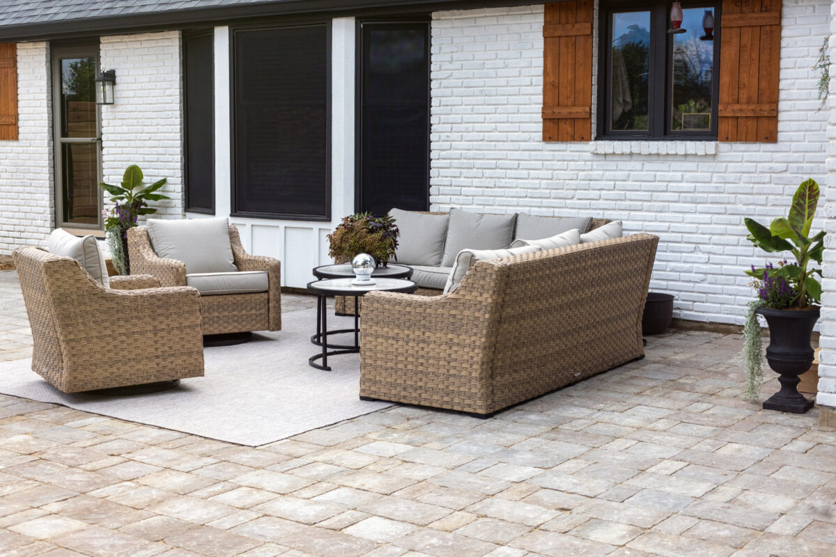 BACK PATIO REVEAL - It's Me, ChristyB