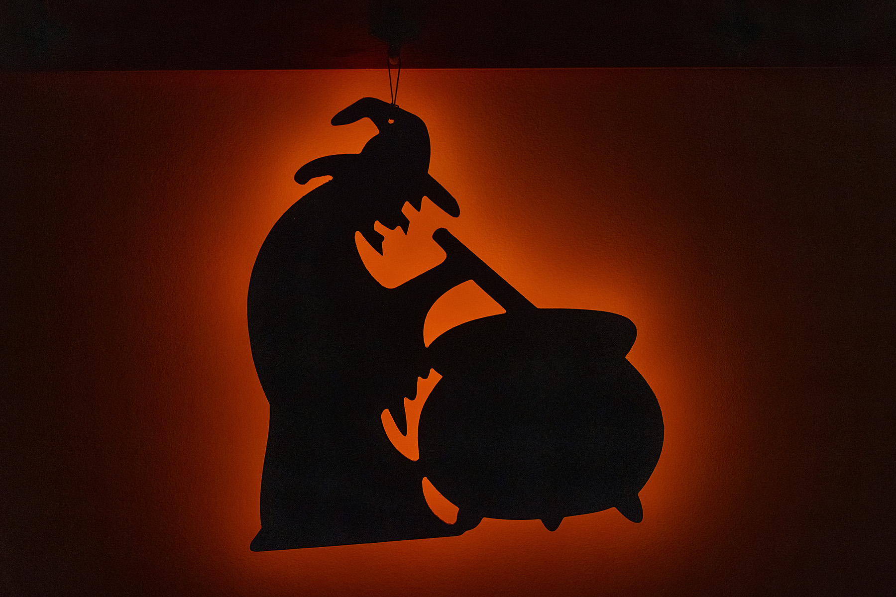DOLLAR TREE LIGHT-UP WITCH + CAULDRON DIY - It's Me, ChristyB